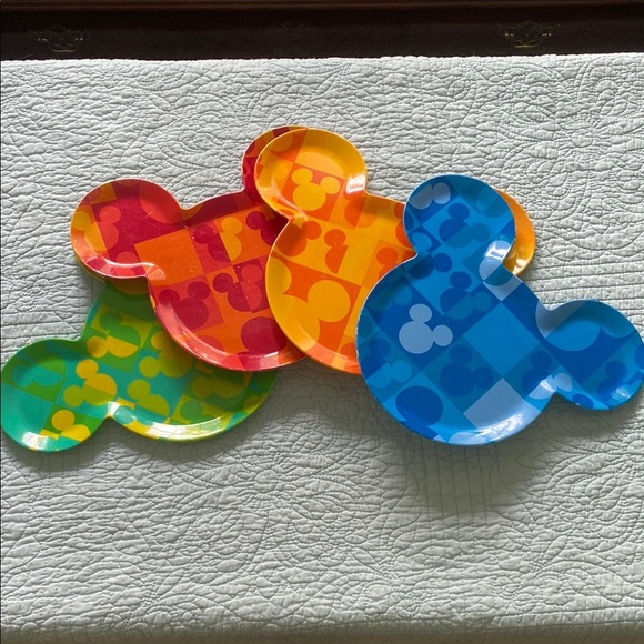 Disney | Dining | Disney Mickey Mouse Colorful Dinnerware Set Melamine ...